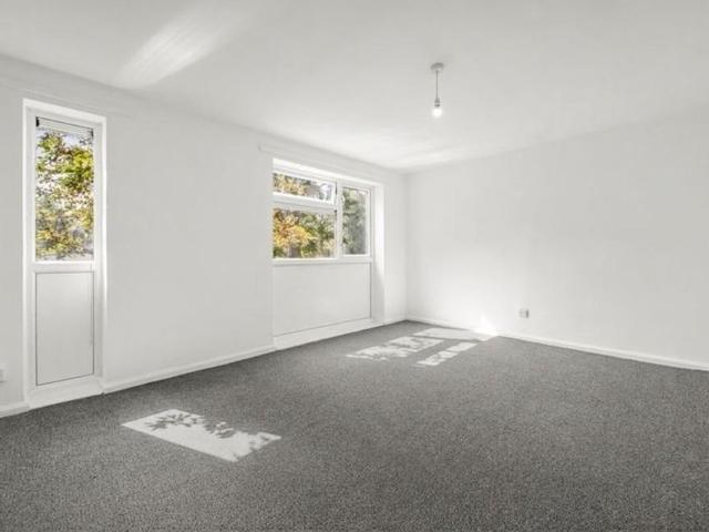 3 bedroom maisonette to rent