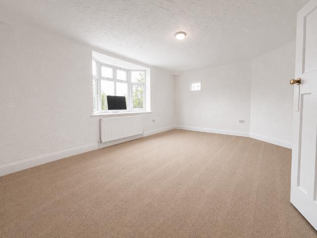 3 bedroom maisonette to rent