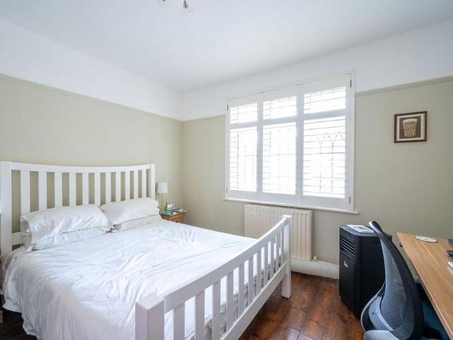 3 bedroom maisonette to rent