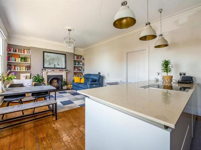 3 bedroom maisonette to rent