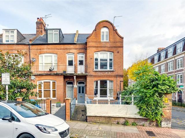 3 bedroom maisonette to rent