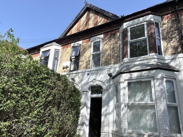 3 bedroom maisonette to rent