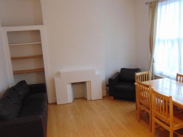 3 bedroom maisonette to rent