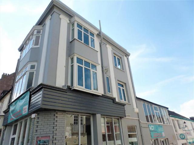 3 bedroom maisonette to rent
