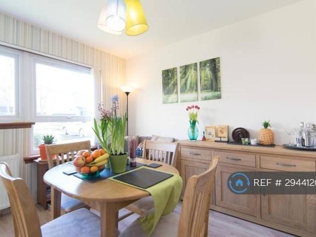3 bedroom maisonette to rent