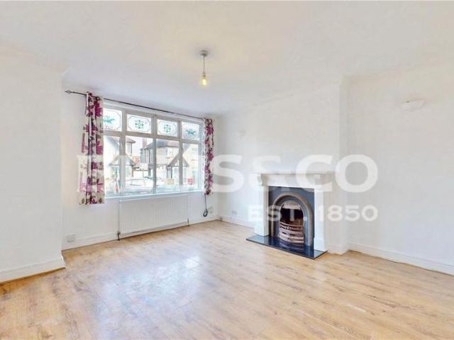 3 bedroom maisonette to rent