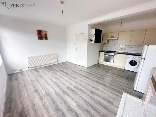 3 bedroom maisonette to rent