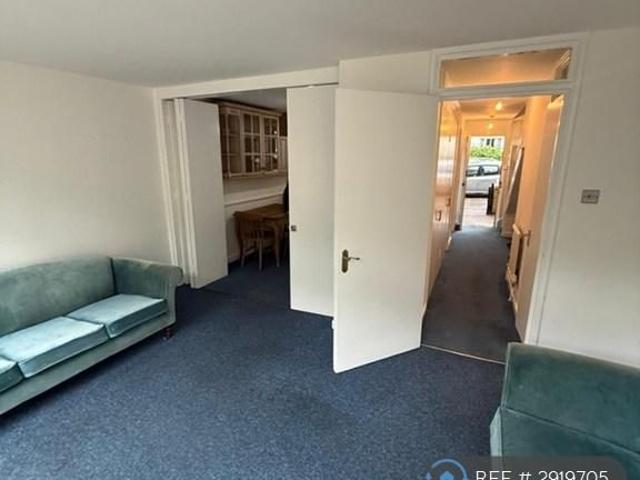 3 bedroom maisonette to rent