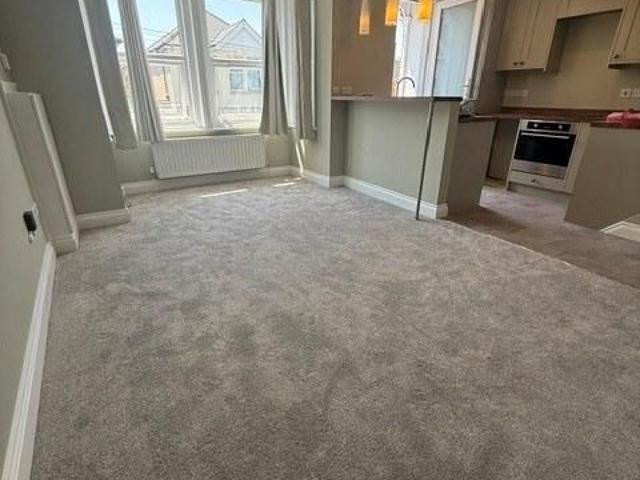 3 bedroom maisonette to rent