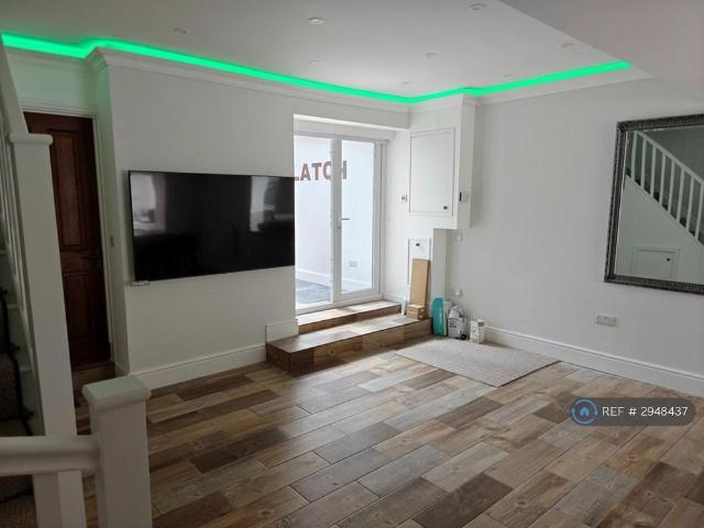 3 bedroom maisonette to rent