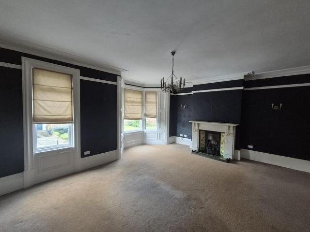 3 bedroom maisonette to rent