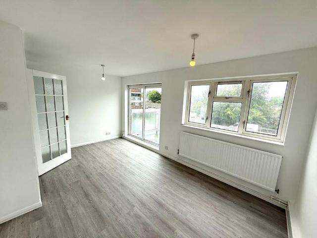 3 bedroom maisonette to rent