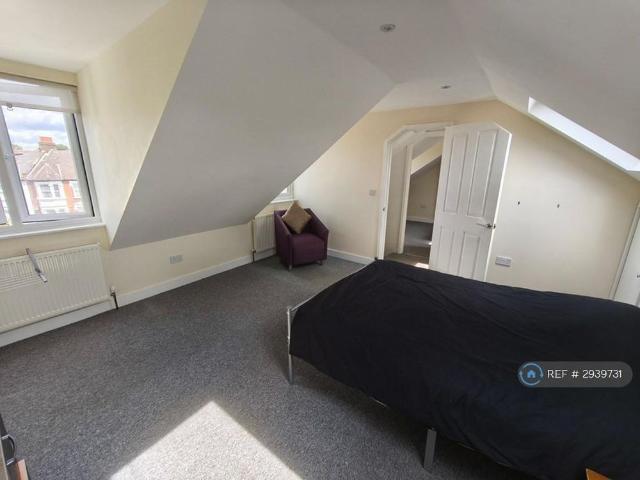 3 bedroom maisonette to rent