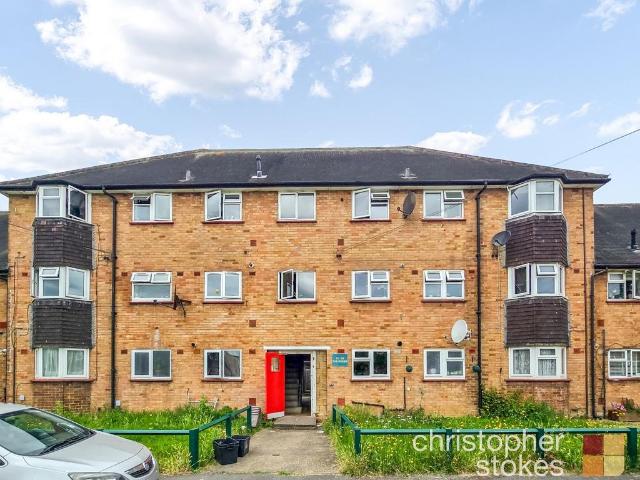 3 bedroom maisonette to rent