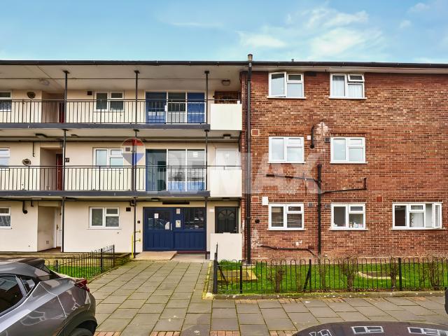 3 bedroom maisonette to rent