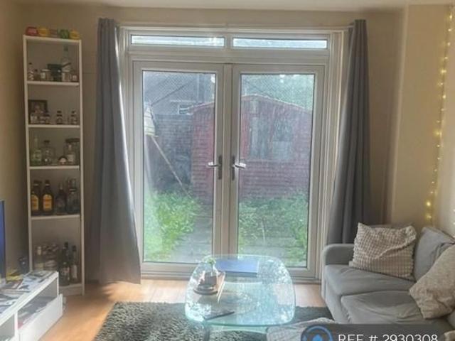 3 bedroom maisonette to rent