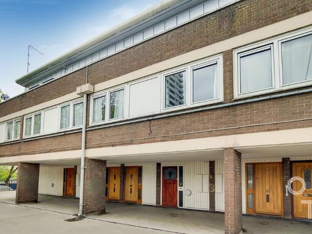 3 bedroom maisonette to rent