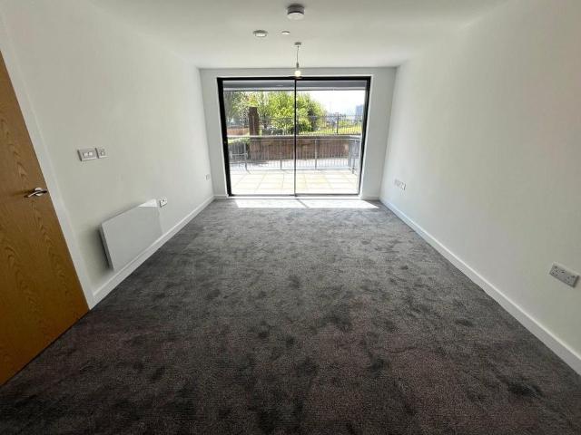3 bedroom maisonette to rent