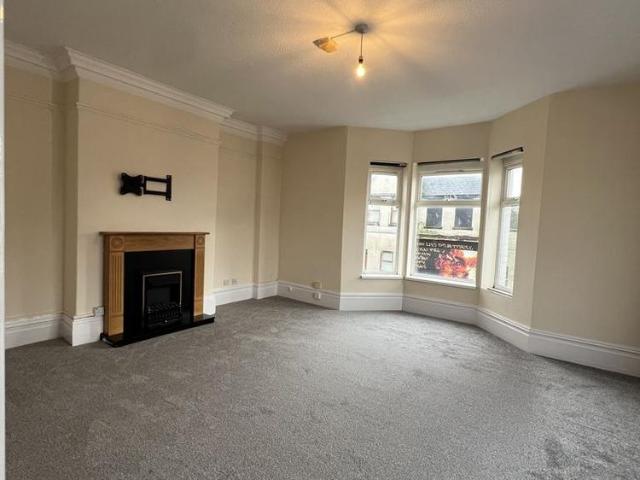 3 bedroom maisonette to rent