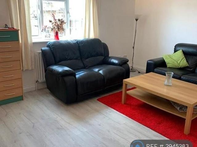 3 bedroom maisonette to rent