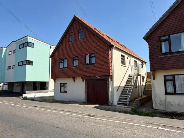 3 bedroom maisonette to rent