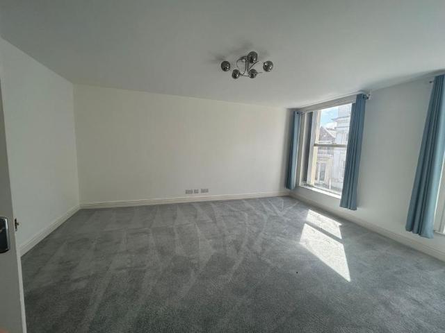 3 bedroom maisonette to rent