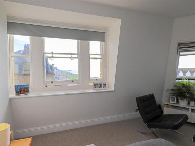 3 bedroom maisonette to rent
