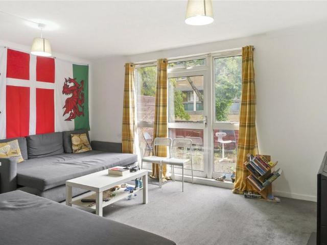 3 bedroom maisonette to rent