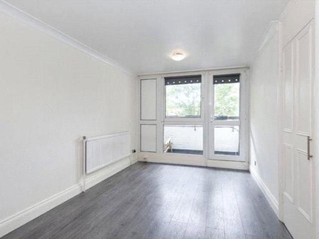 3 bedroom maisonette to rent