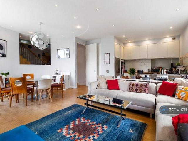 3 bedroom maisonette to rent