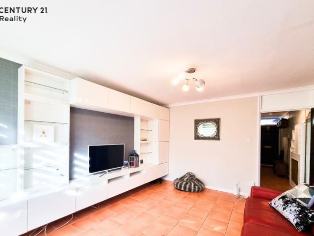 3 bedroom maisonette to rent