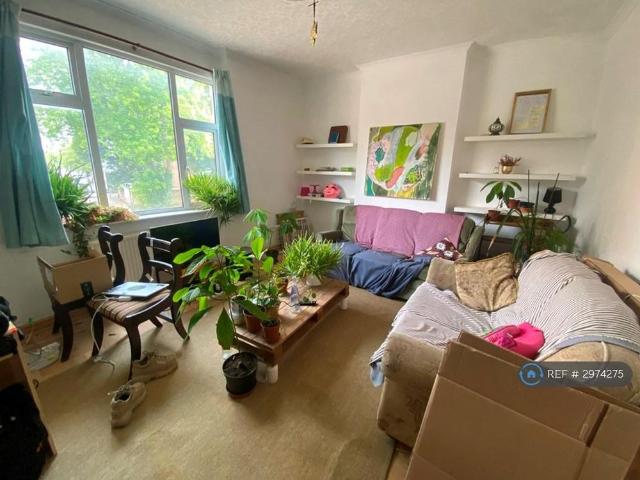 3 bedroom maisonette to rent
