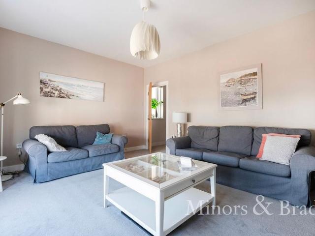 3 bedroom maisonette to rent