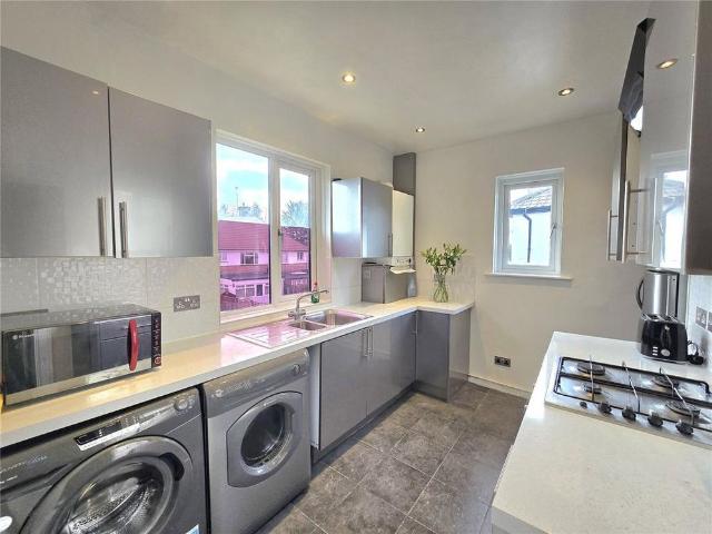 3 bedroom maisonette to rent