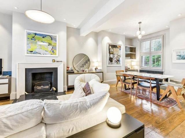 3 bedroom maisonette to rent