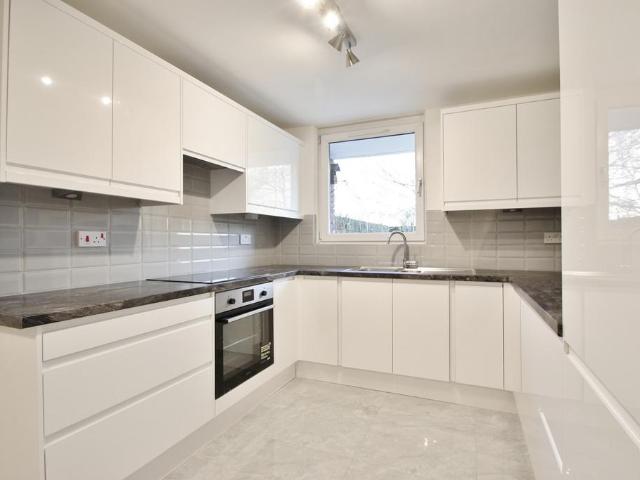 3 bedroom maisonette to rent