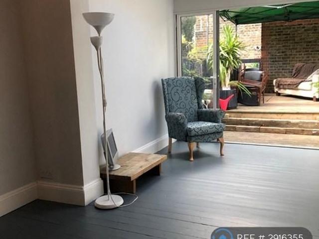3 bedroom maisonette to rent