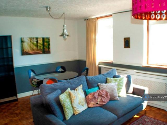 3 bedroom maisonette to rent