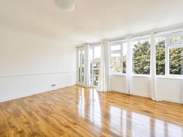 3 bedroom maisonette to rent