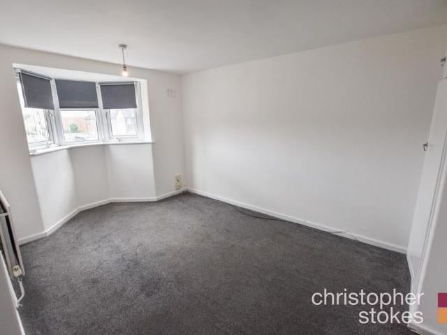 3 bedroom maisonette to rent