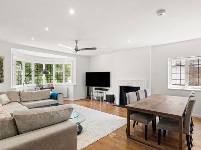 3 bedroom maisonette to rent