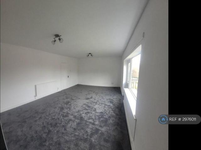 3 bedroom maisonette to rent