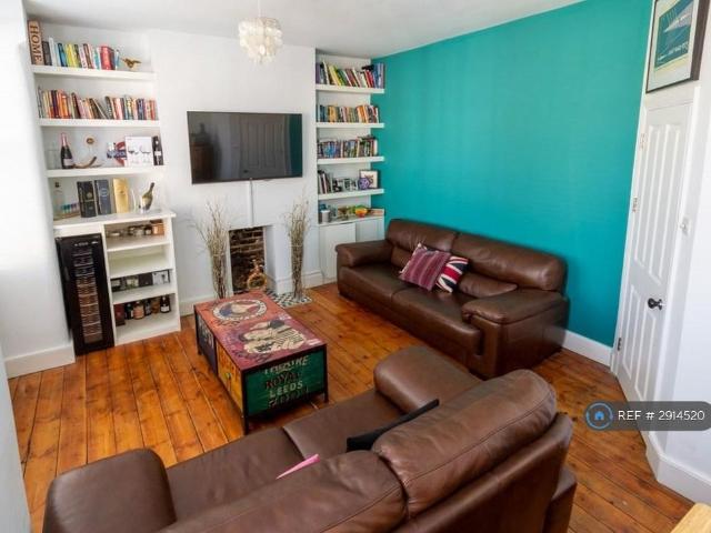 3 bedroom maisonette to rent