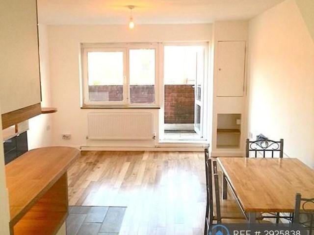 3 bedroom maisonette to rent