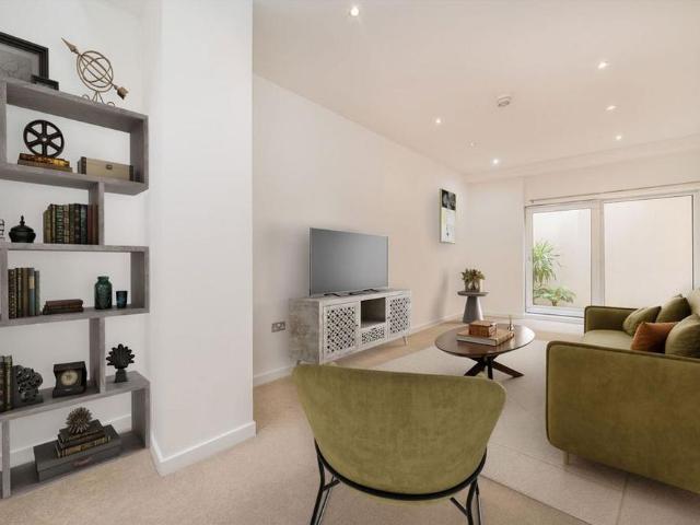 3 bedroom maisonette to rent