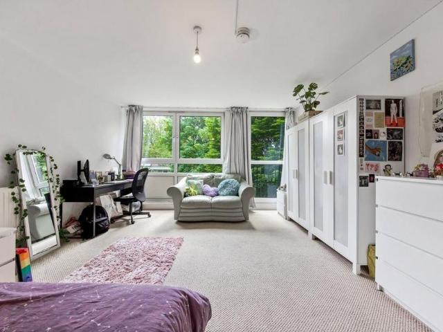 3 bedroom maisonette to rent