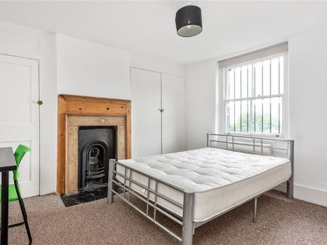 3 bedroom maisonette to rent