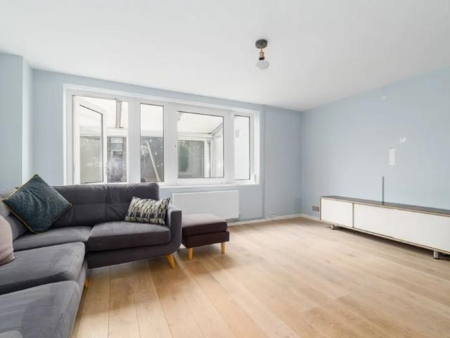 3 bedroom maisonette to rent
