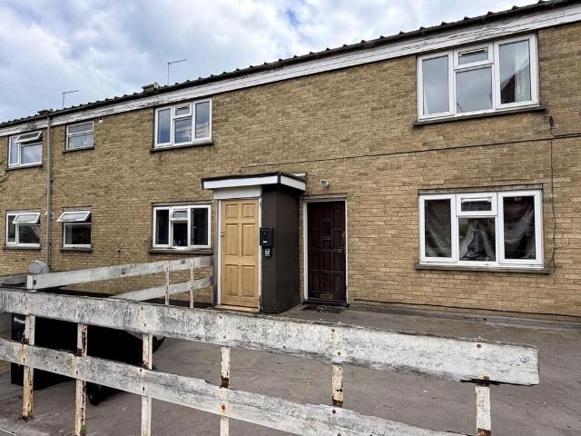 3 bedroom maisonette to rent