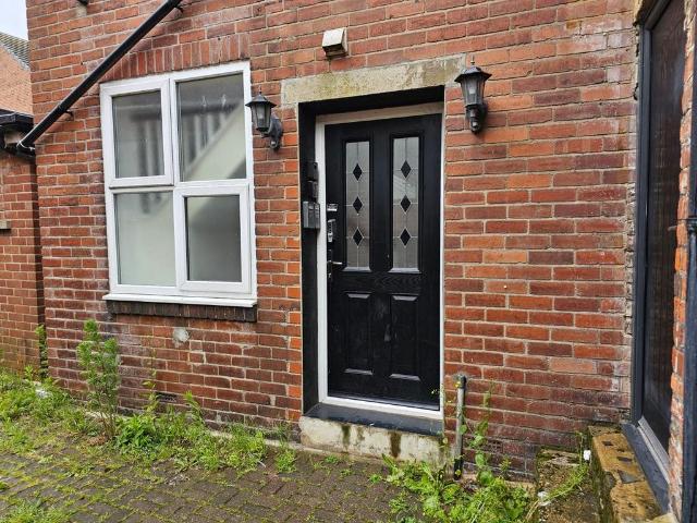3 bedroom maisonette to rent